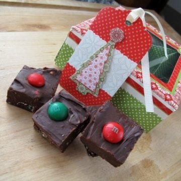 Mint M&M Fudge - The Kitchen Magpie