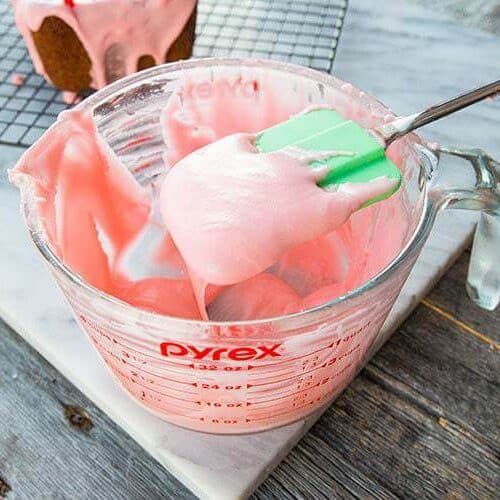 Cherry Icing Glaze - The Kitchen Magpie