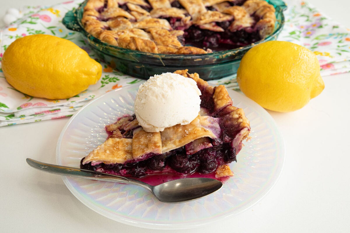 Blueberry Lemon Pie - The Kitchen Magpie
