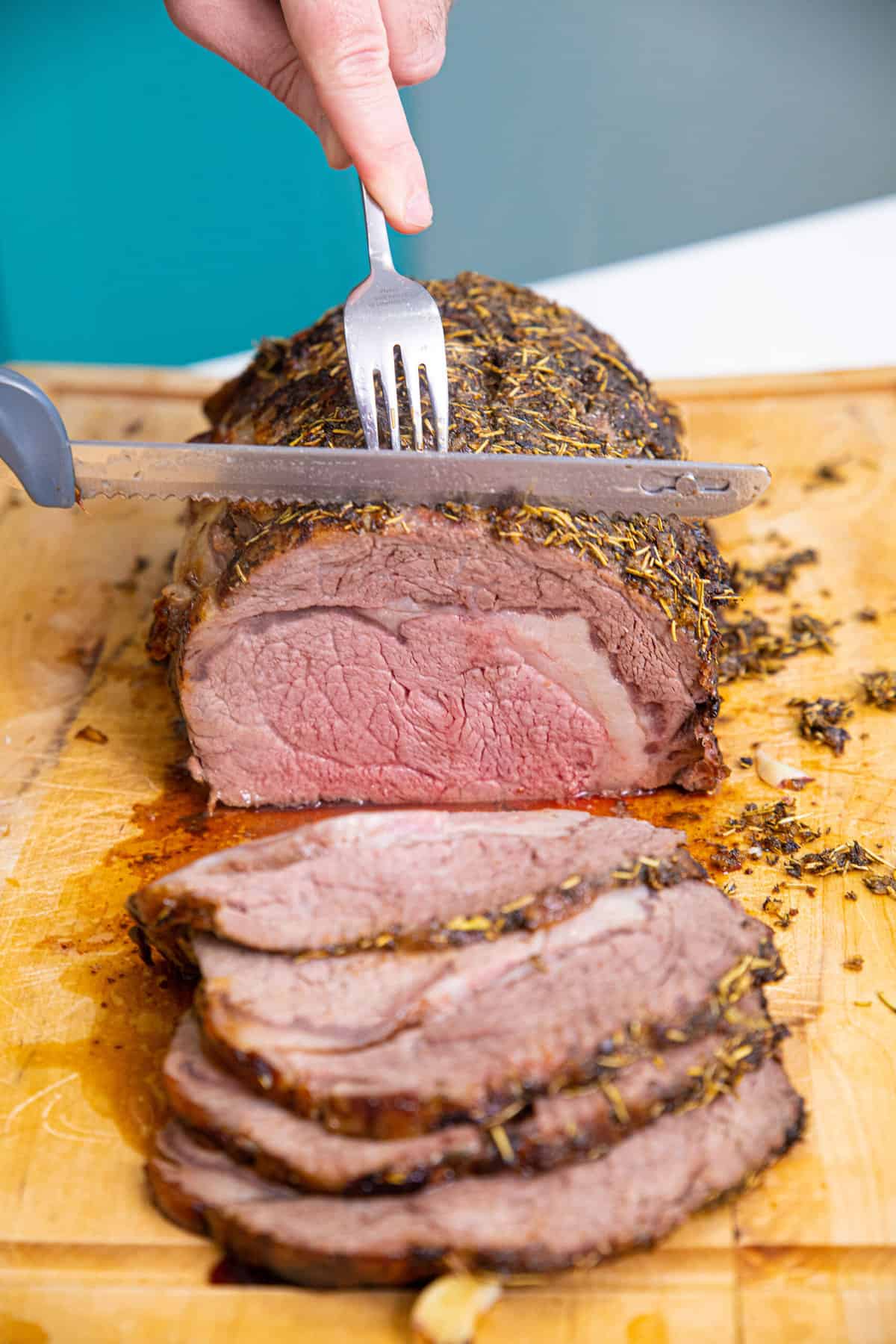 How to Cook Prime Rib Roast - The Kitchen Magpie