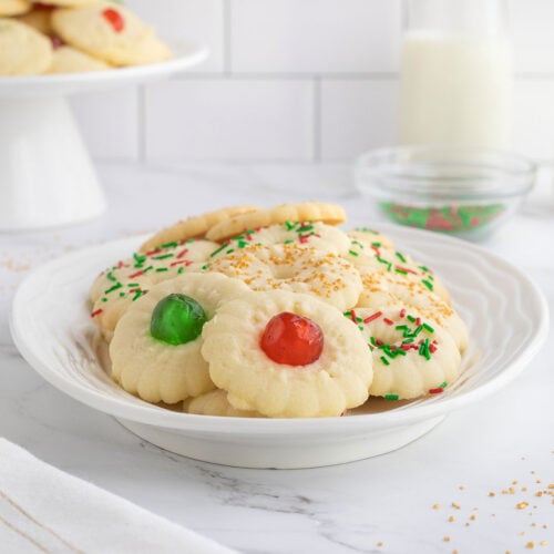 How To Make Perfect Whipped Shortbread - The Kitchen Magpie