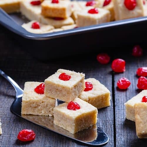 Shortbread Bites - The Kitchen Magpie