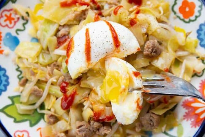 Egg Roll in a Bowl Recipe (Egg Roll Filling) - The Kitchen Magpie