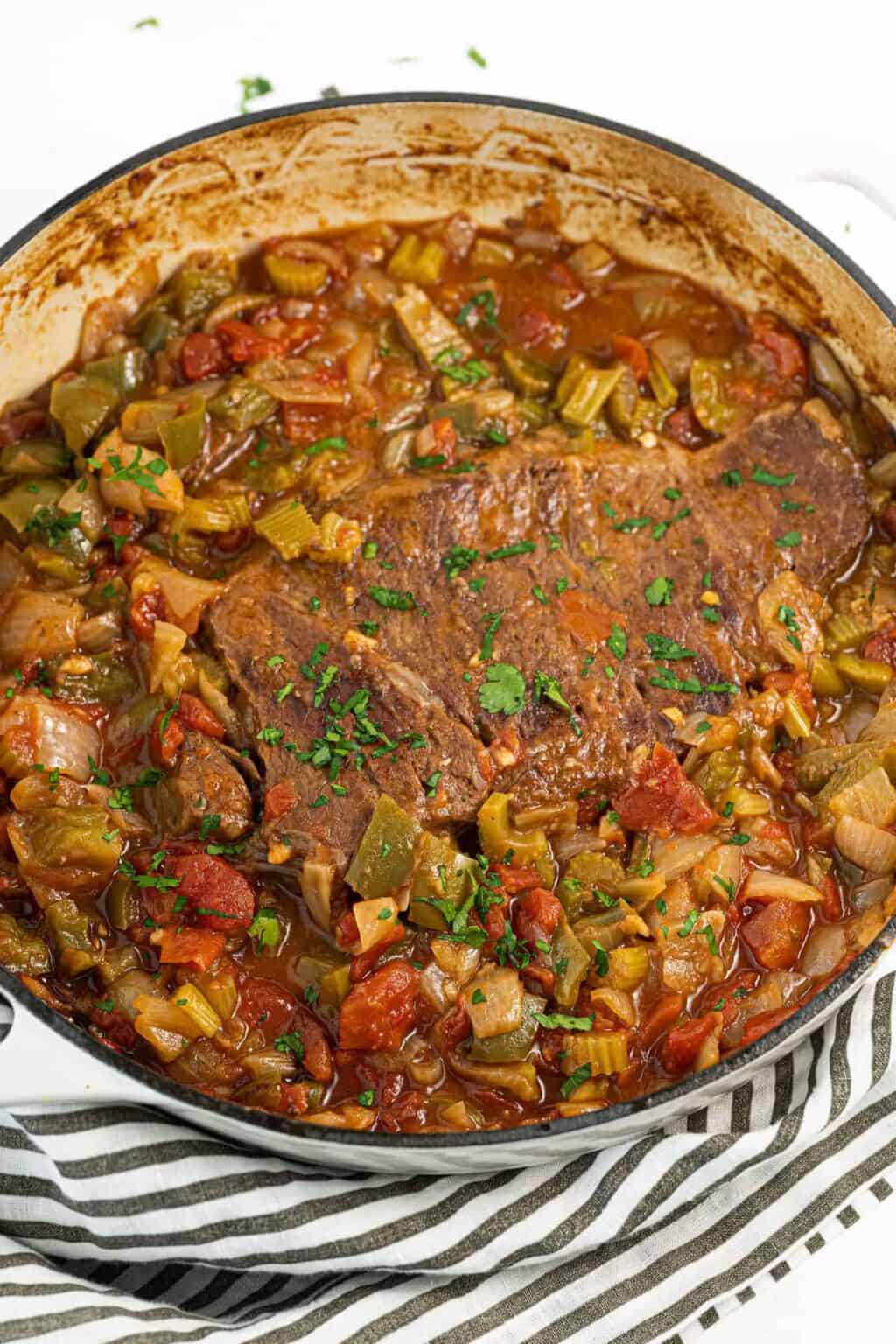 Swiss Steak - The Kitchen Magpie