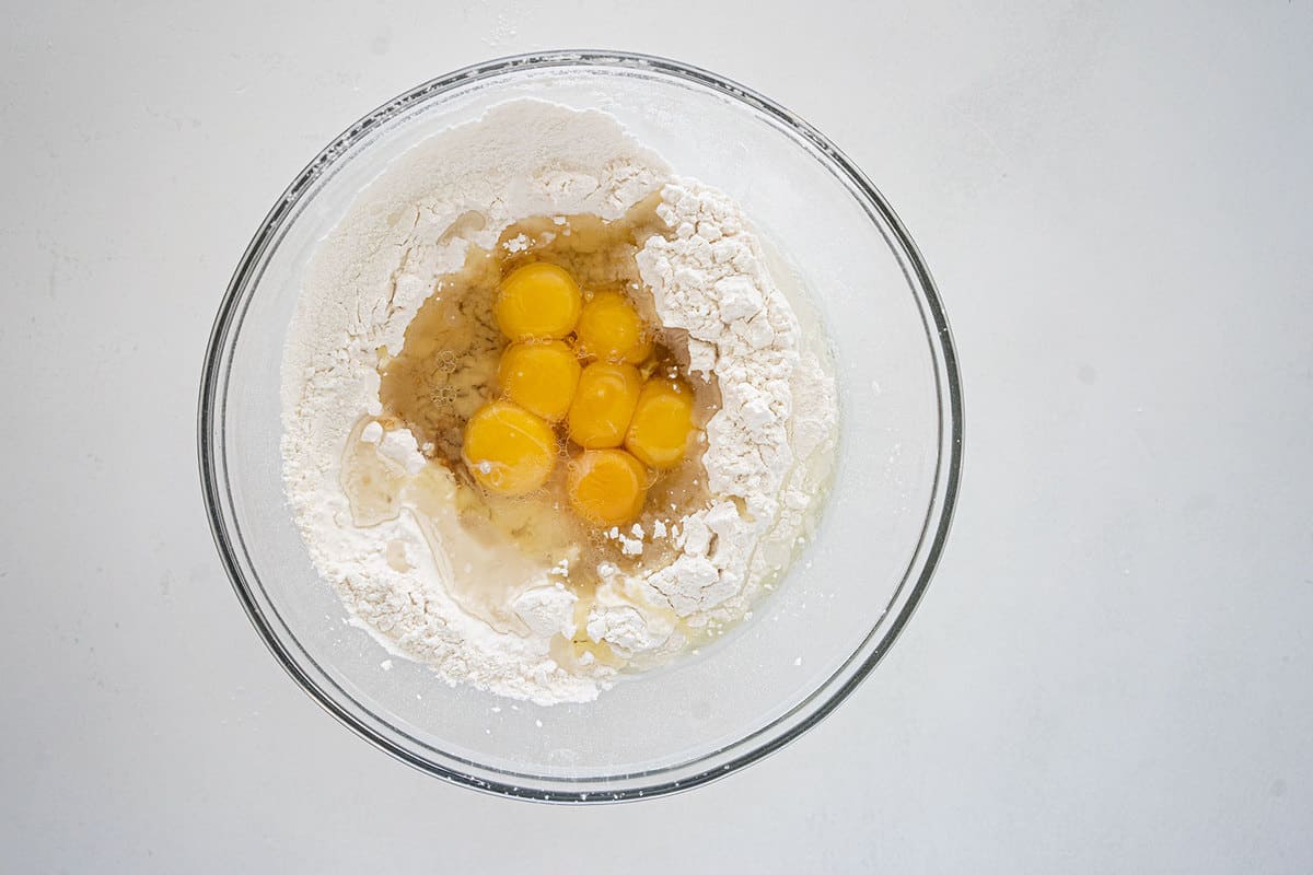 Classic Chiffon Cake - The Kitchen Magpie