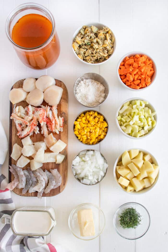 Seafood Chowder - The Kitchen Magpie