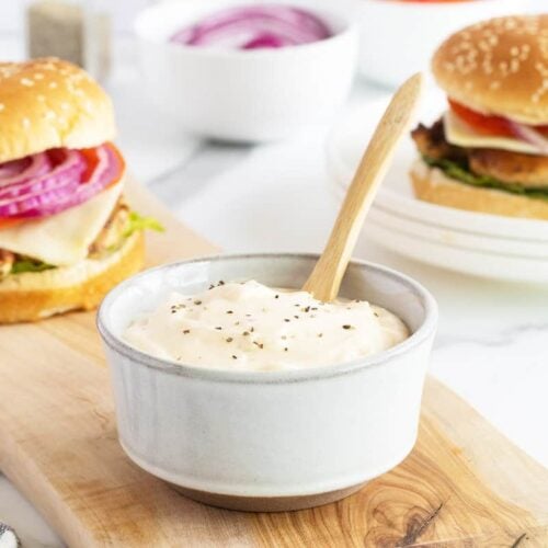 Garlic Aioli - The Kitchen Magpie