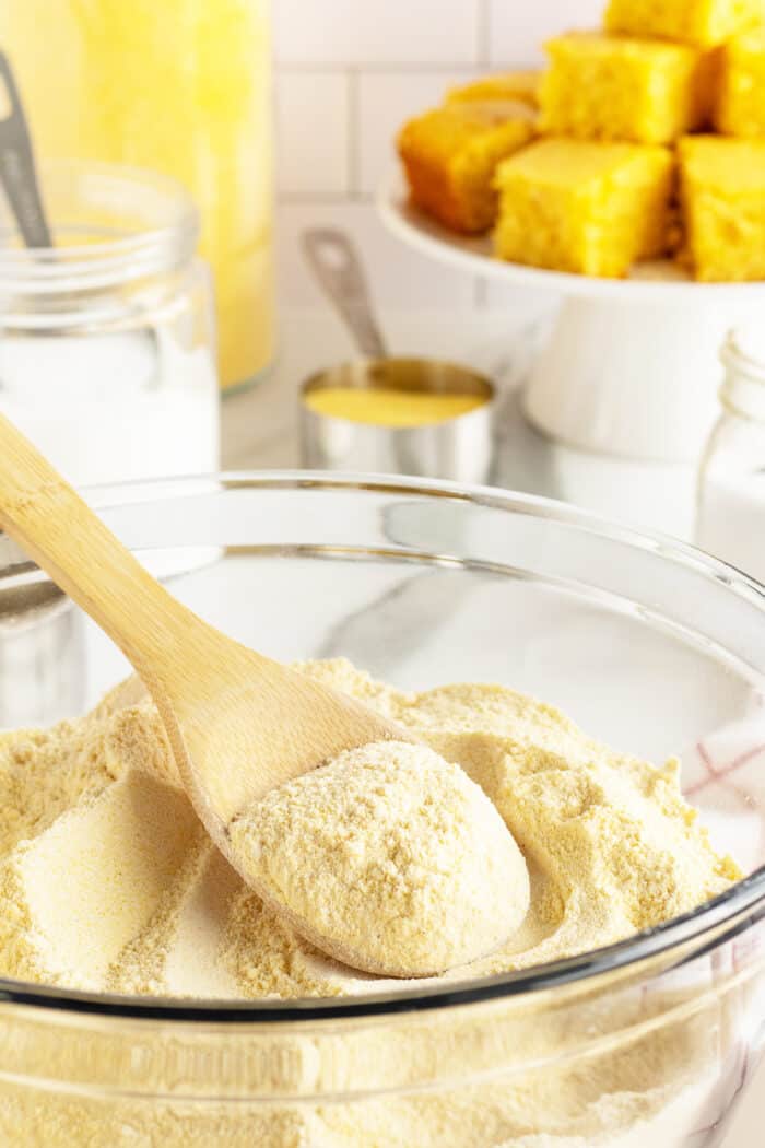 Homemade Cornbread Mix - The Kitchen Magpie