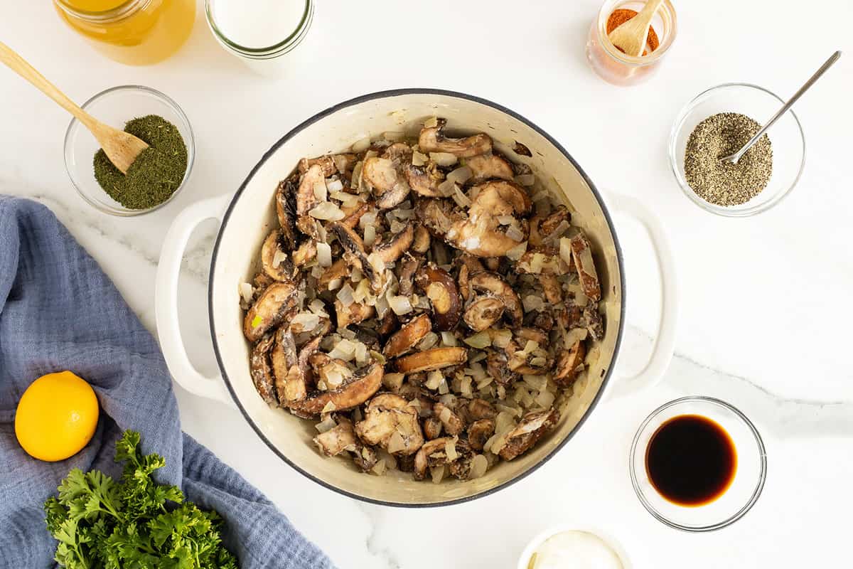 Hungarian Mushroom Soup - The Kitchen Magpie
