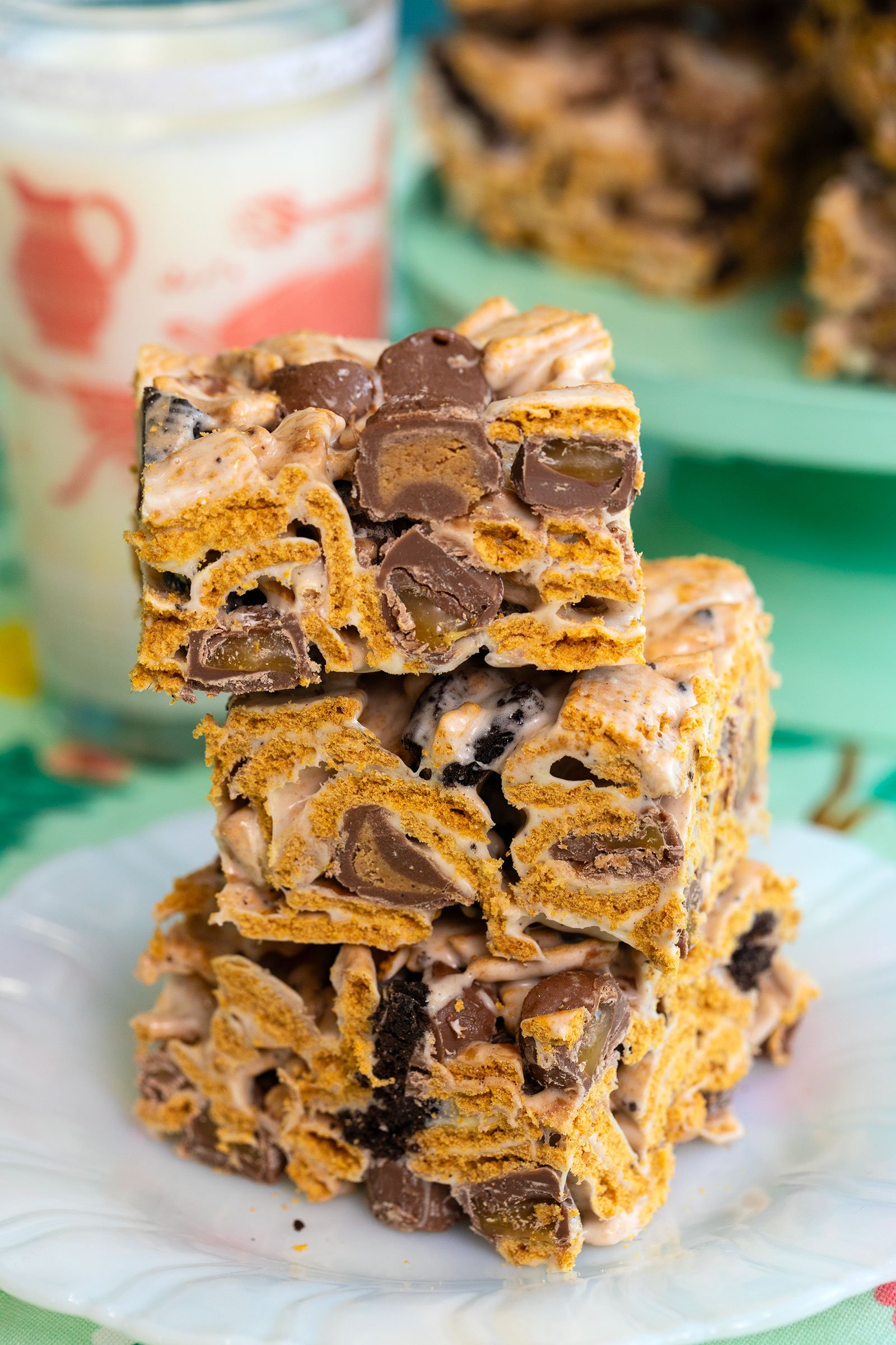 Golden Graham Bars - The Kitchen Magpie