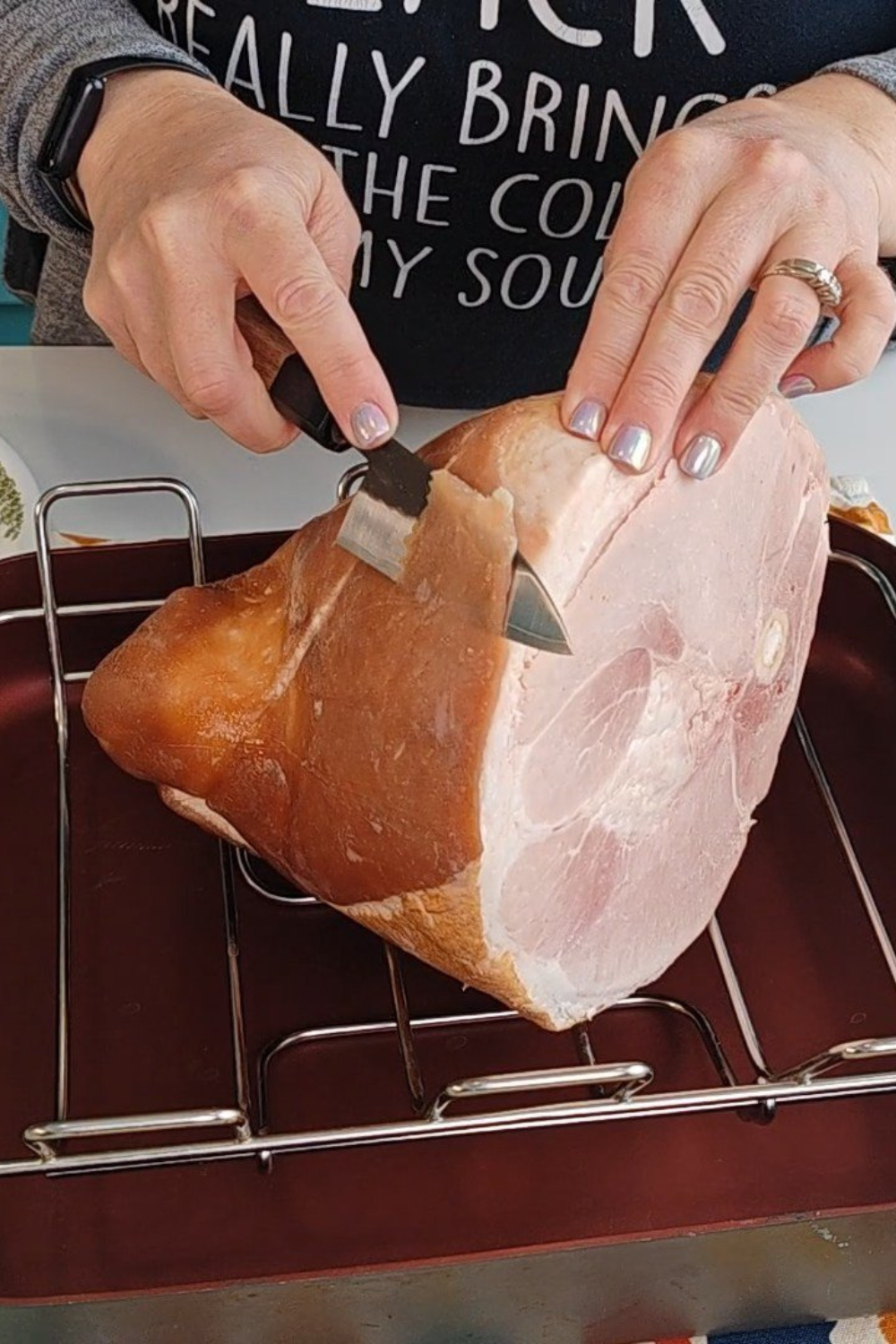 How to Score a Ham - The Kitchen Magpie