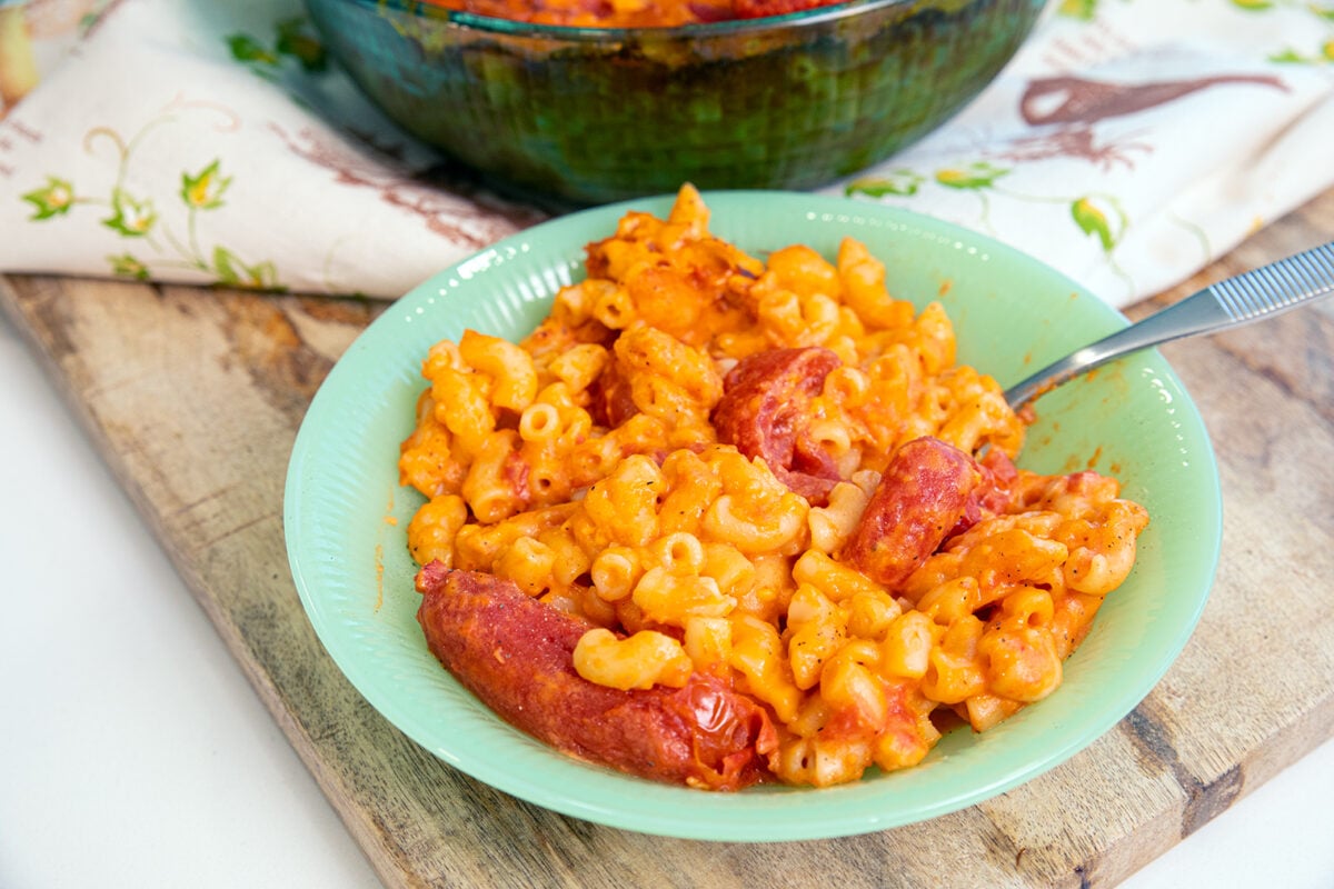 Old-Fashioned Tomato Mac and Cheese - The Kitchen Magpie