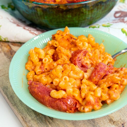 Old-Fashioned Tomato Mac and Cheese - The Kitchen Magpie