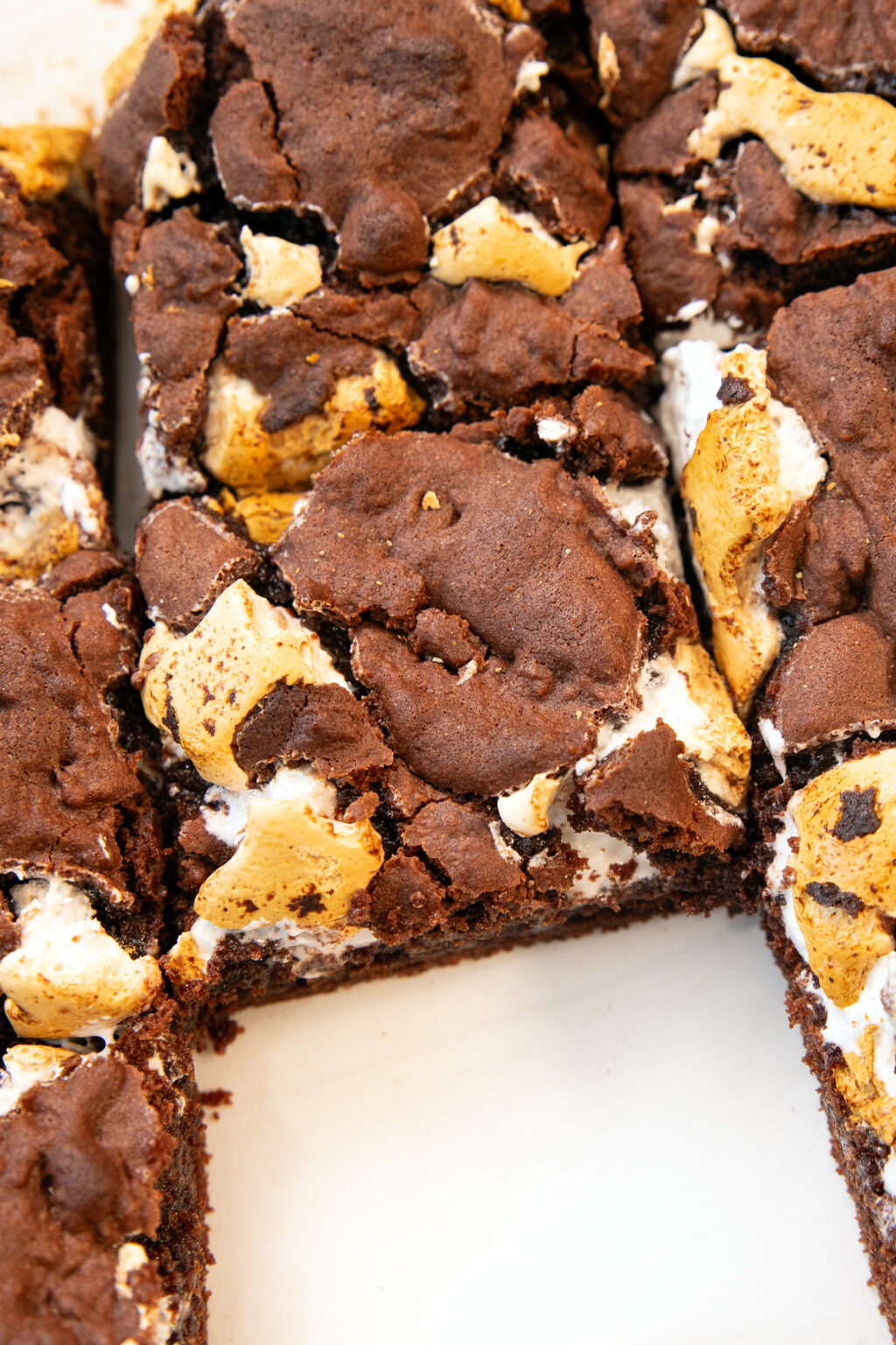 Hot Chocolate Marshmallow Brownies - The Kitchen Magpie