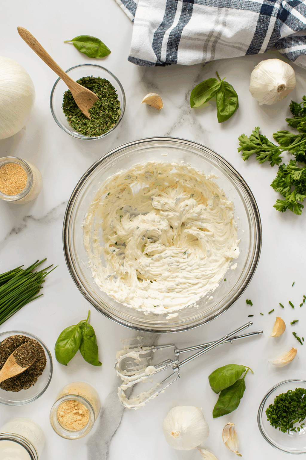Whipped Cream Cheese - The Kitchen Magpie