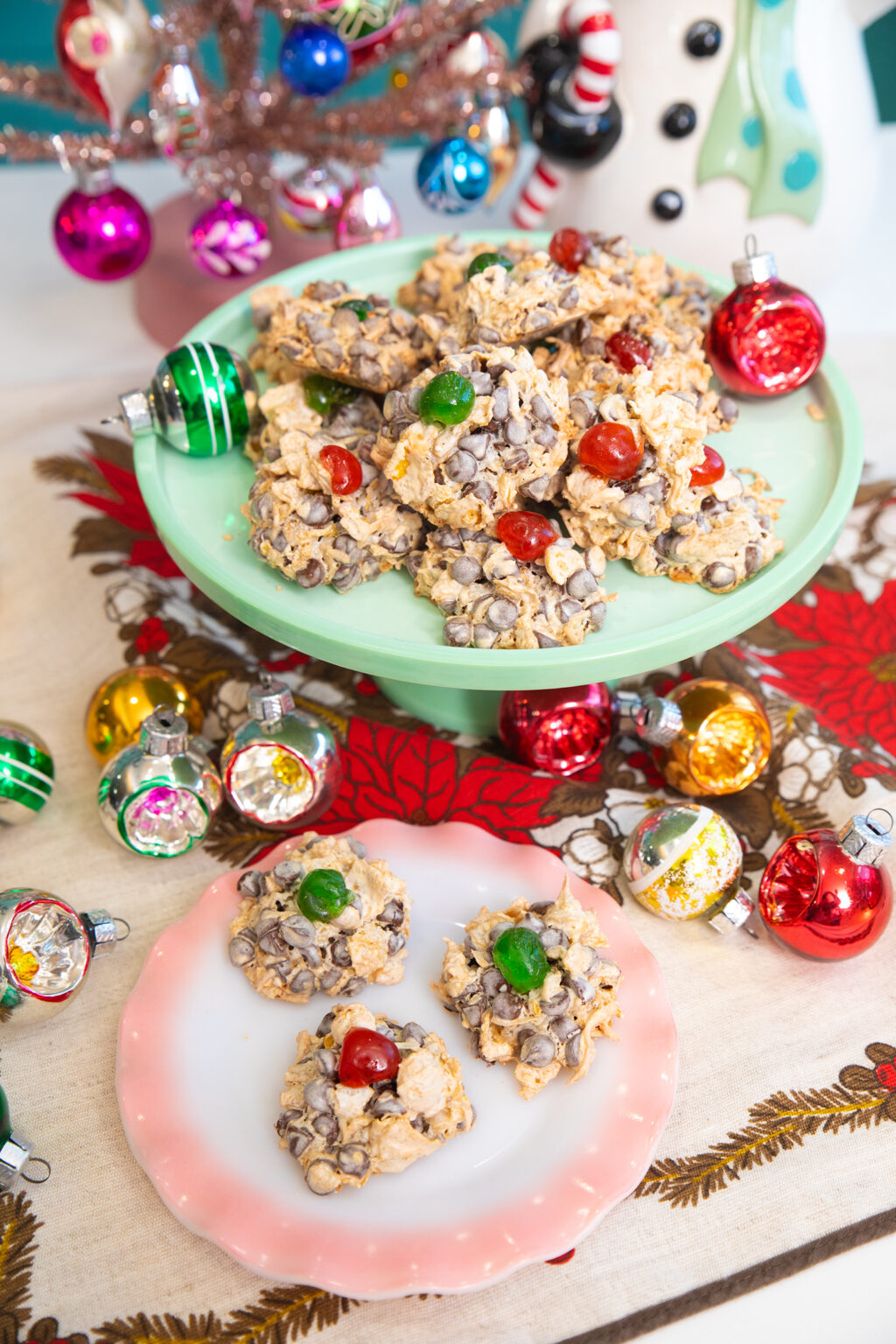 Chocolate Meringue Corn Flake Cookies - The Kitchen Magpie