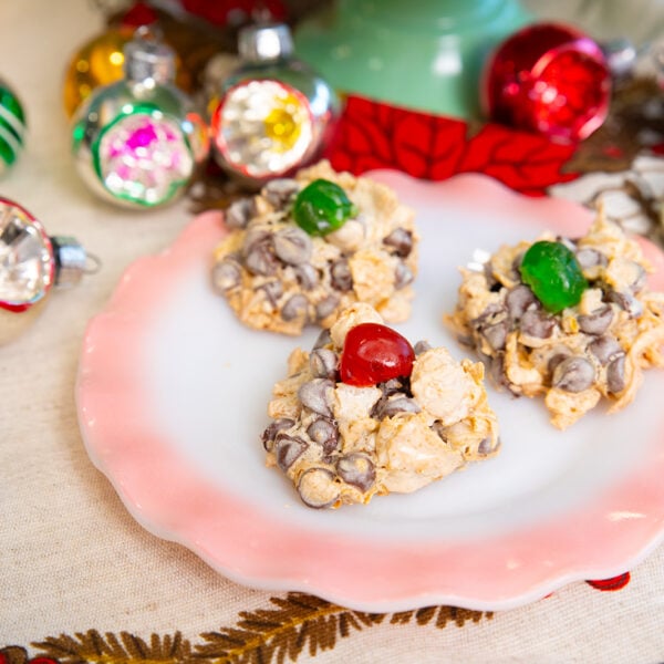 Chocolate Meringue Corn Flake Cookies - The Kitchen Magpie