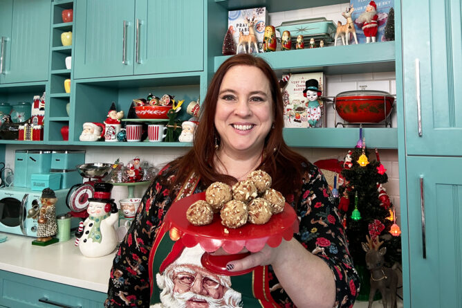 Butter Pecan Rum Balls - The Kitchen Magpie